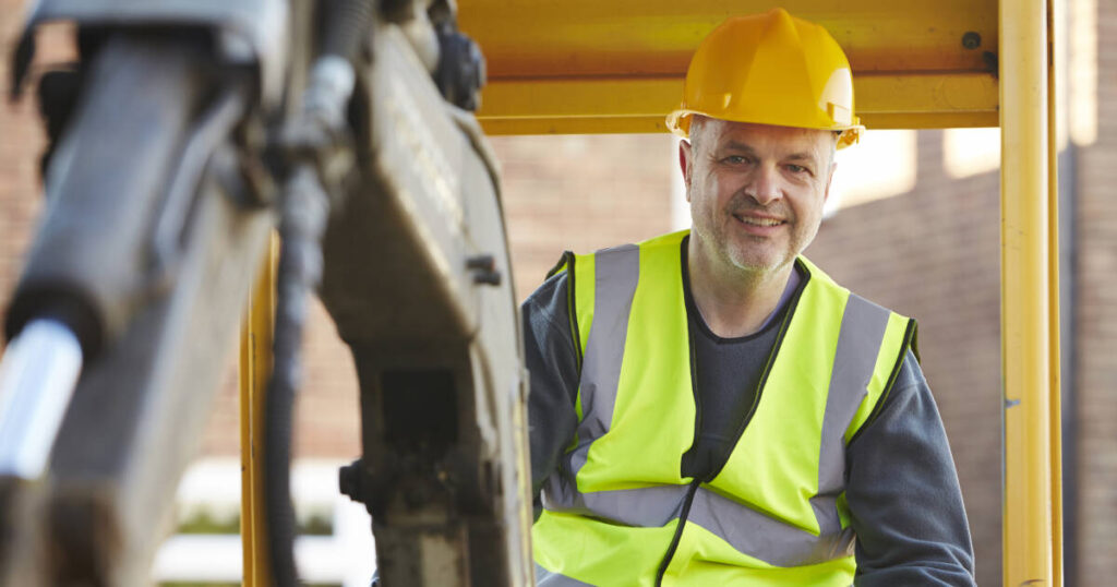 What does a Construction Equipment Operator Do?